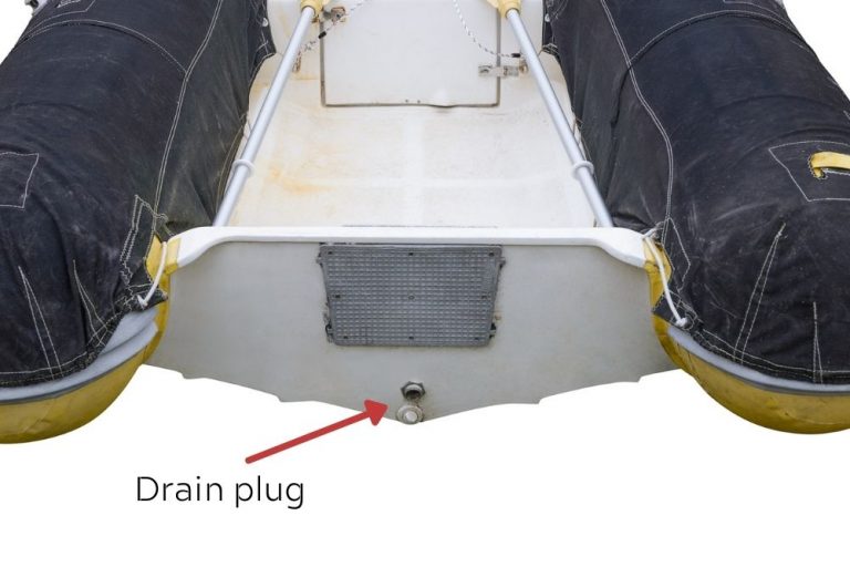 How to Get Water Out Of an Inflatable Boat? - Anchor.Travel