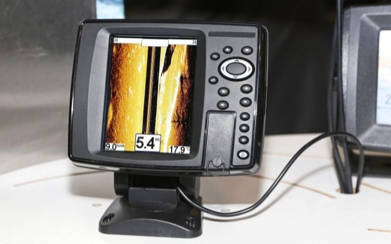 What is Minn Kota Universal Sonar 2? - Anchor.Travel