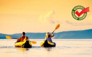 Packraft vs. Inflatable Kayak: What are Differences? - Anchor.Travel