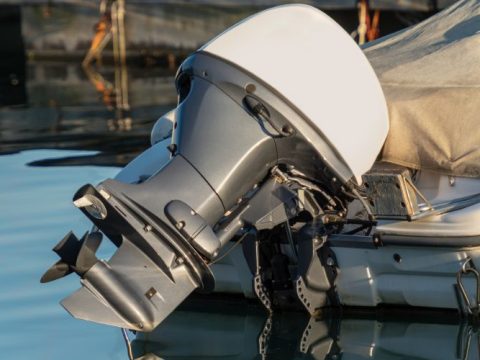 What Size Bolts To Mount Your Outboard Motor? A Step-By-Step Guide ...