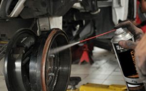 Is It Necessary to Fog an Outboard Motor? - Anchor.Travel