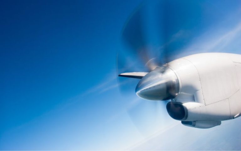 Why Do Propellers Look Slow, Still, And Even Backward? - Anchor.Travel